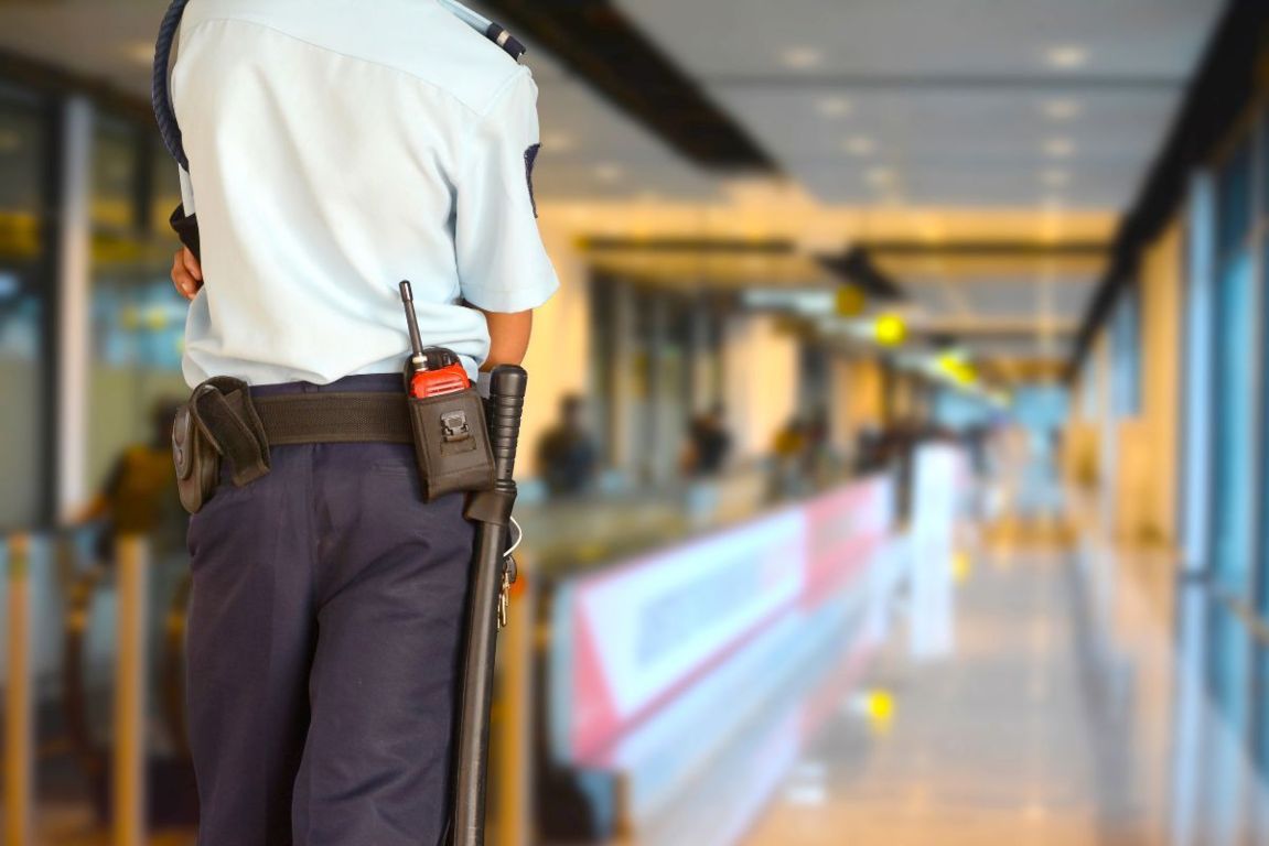 Guardia giurata per centri commerciali - Fidelity And Security